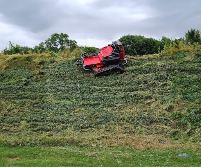 Commercial Remote Control Mowers | RC Mowers