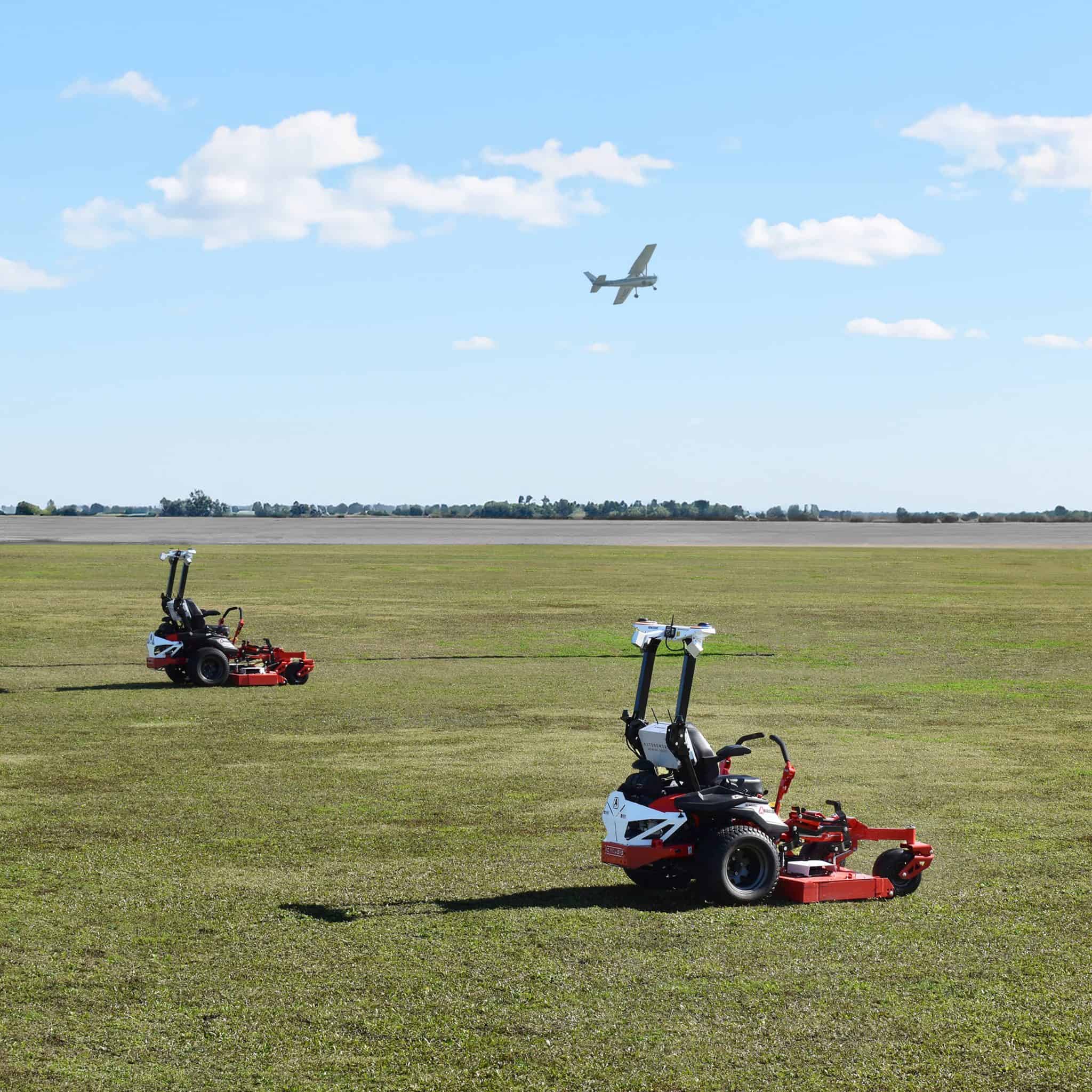 Sugar Land Airport Expecting 20% Labor Savings | RC Mowers